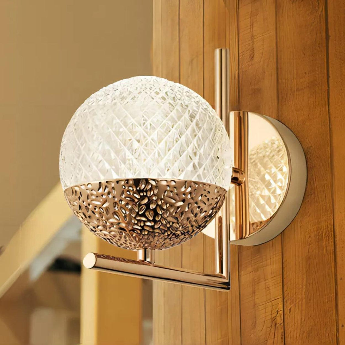 Arandela Led Cristal Dourado 6w Design Moderno P/ Parede – LampLuz
